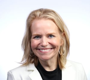 Embracing the Unknown & Developing a Learner Mindset with Carolyn Comer